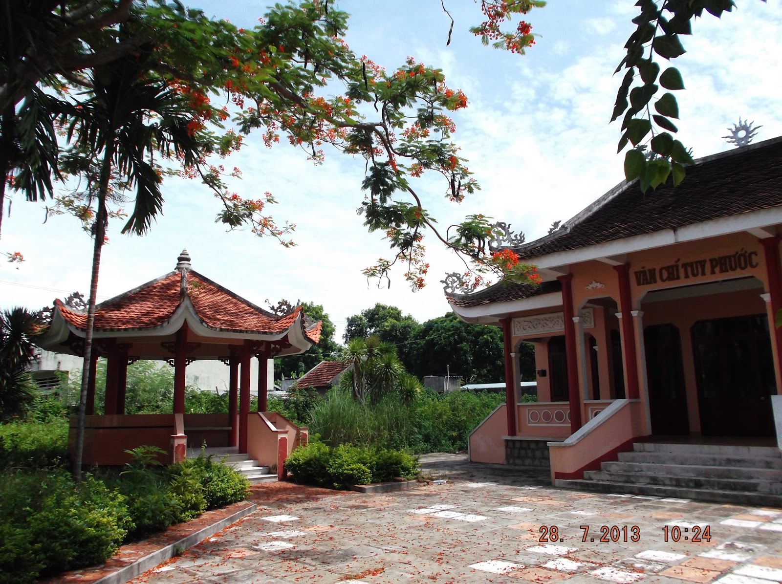 Tài liệu giới thiệu về Đình Văn Chỉ Tuy Phước – Biểu tượng vùng đất hiếu học - Hanoi Tourism